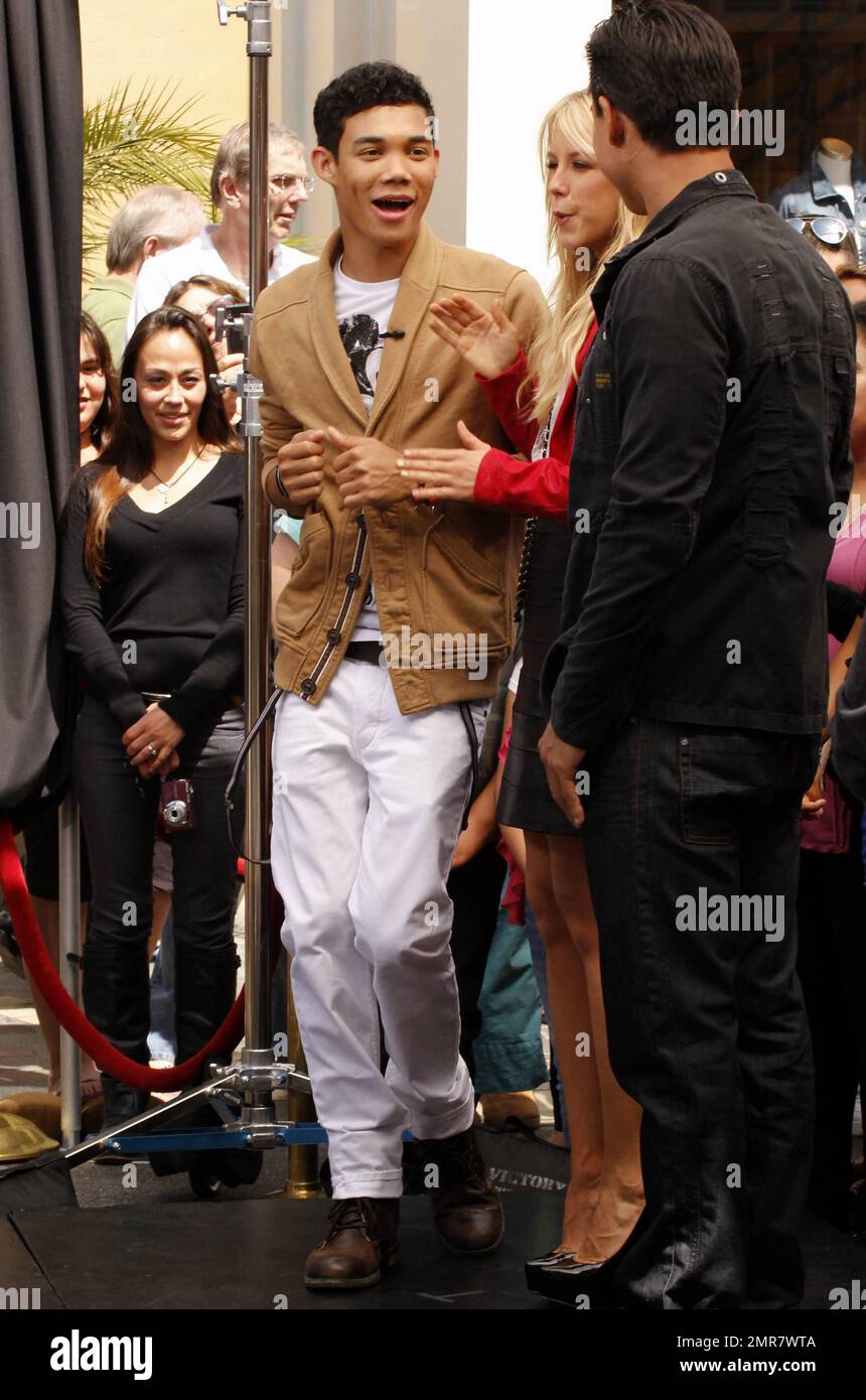 Chelsea Hightower and Roshon Fegan make an appearance at The Grove ...