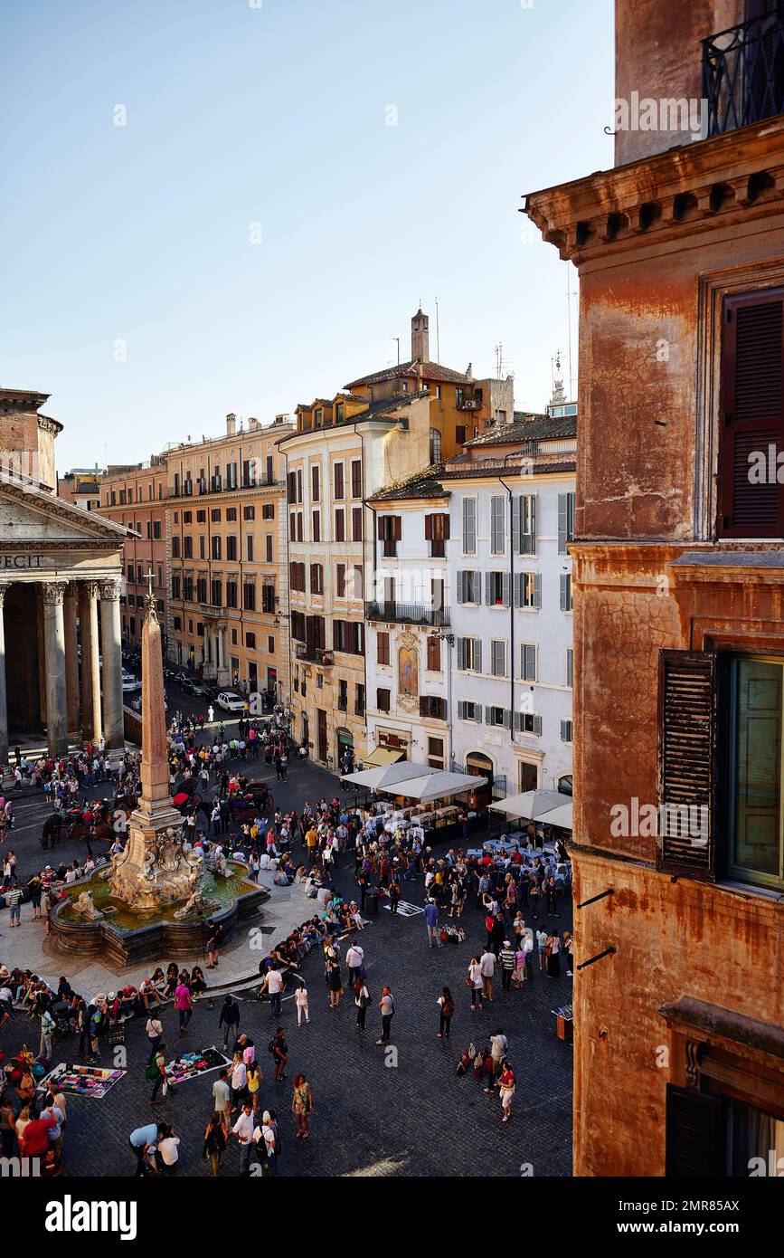 Piazza della Rotonda Pizza della Rotonda in Rome Stock Photo - Alamy