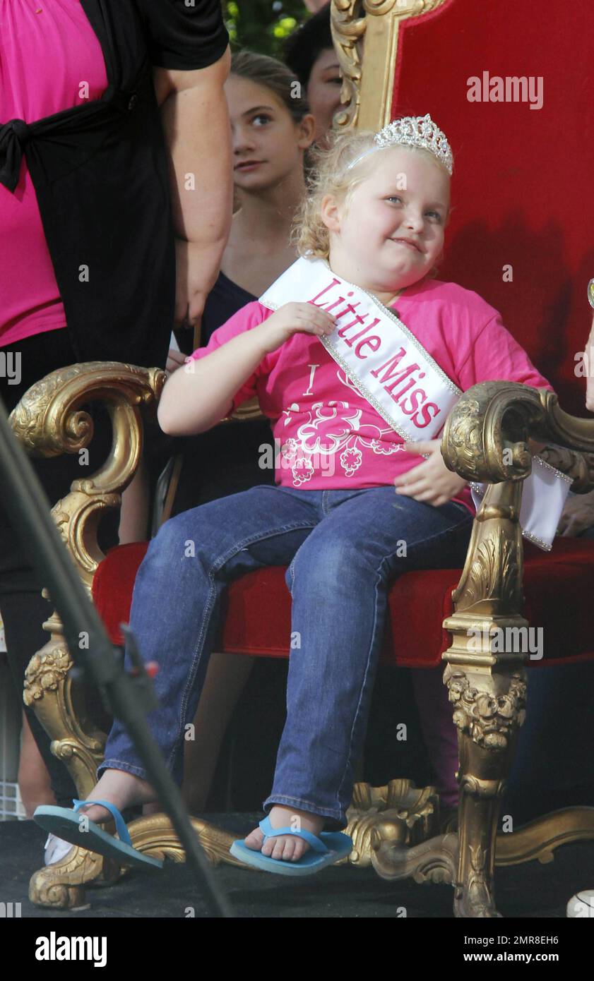 Honey Boo Boo (aka Alana Thompson), star of the TLC reality show "Here ...