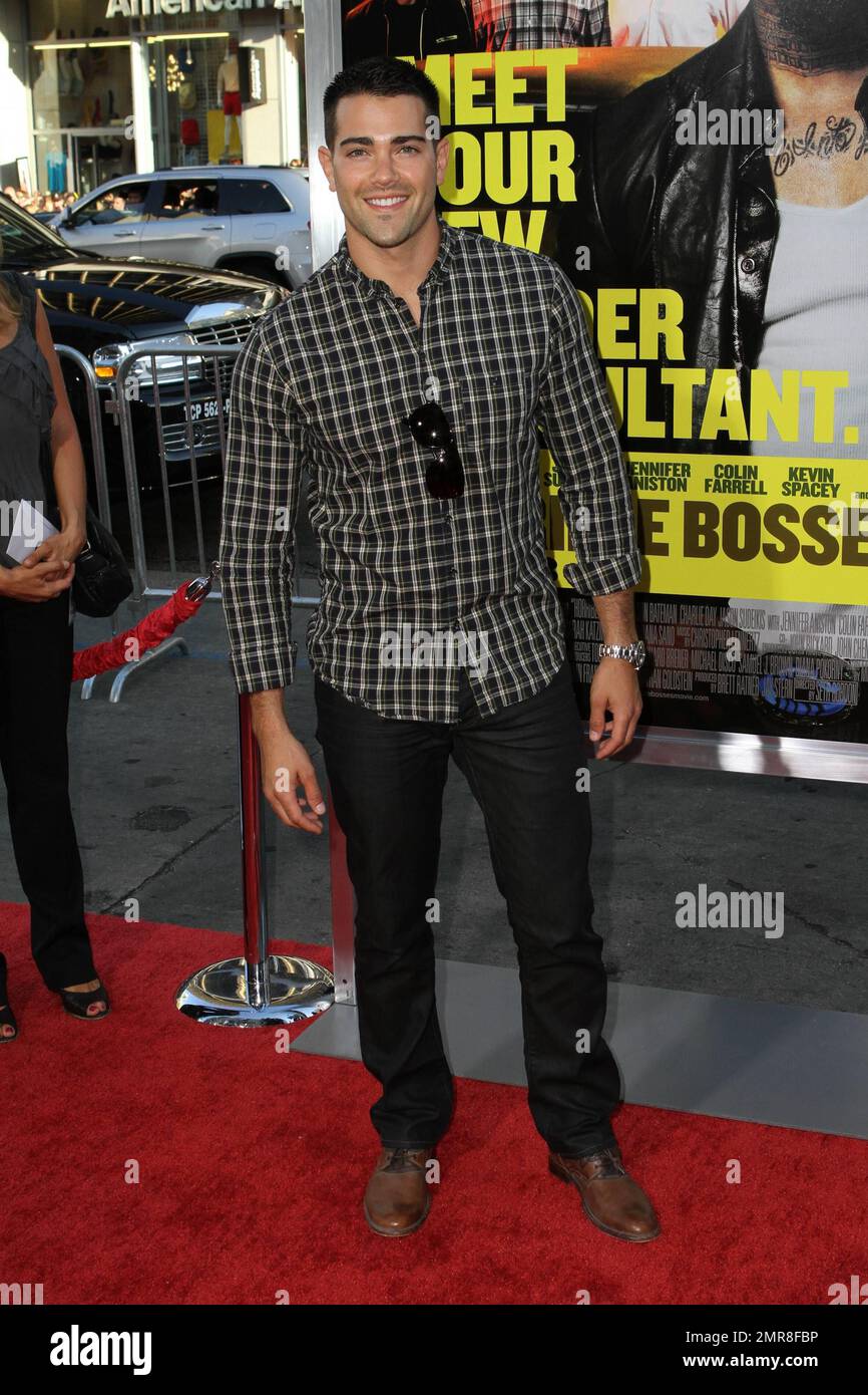 Jesse Metcalf at the premiere of Horrible Bosses at the Grauman's ...