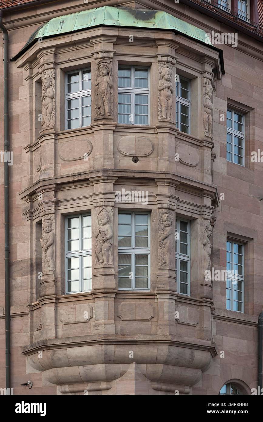 Historic bay window, Nuremberg, Middle Franconia, Bavaria, Germany ...