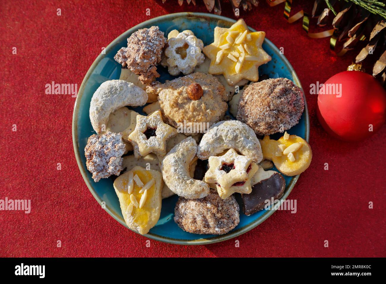 Bredele biscuits hi-res stock photography and images - Alamy