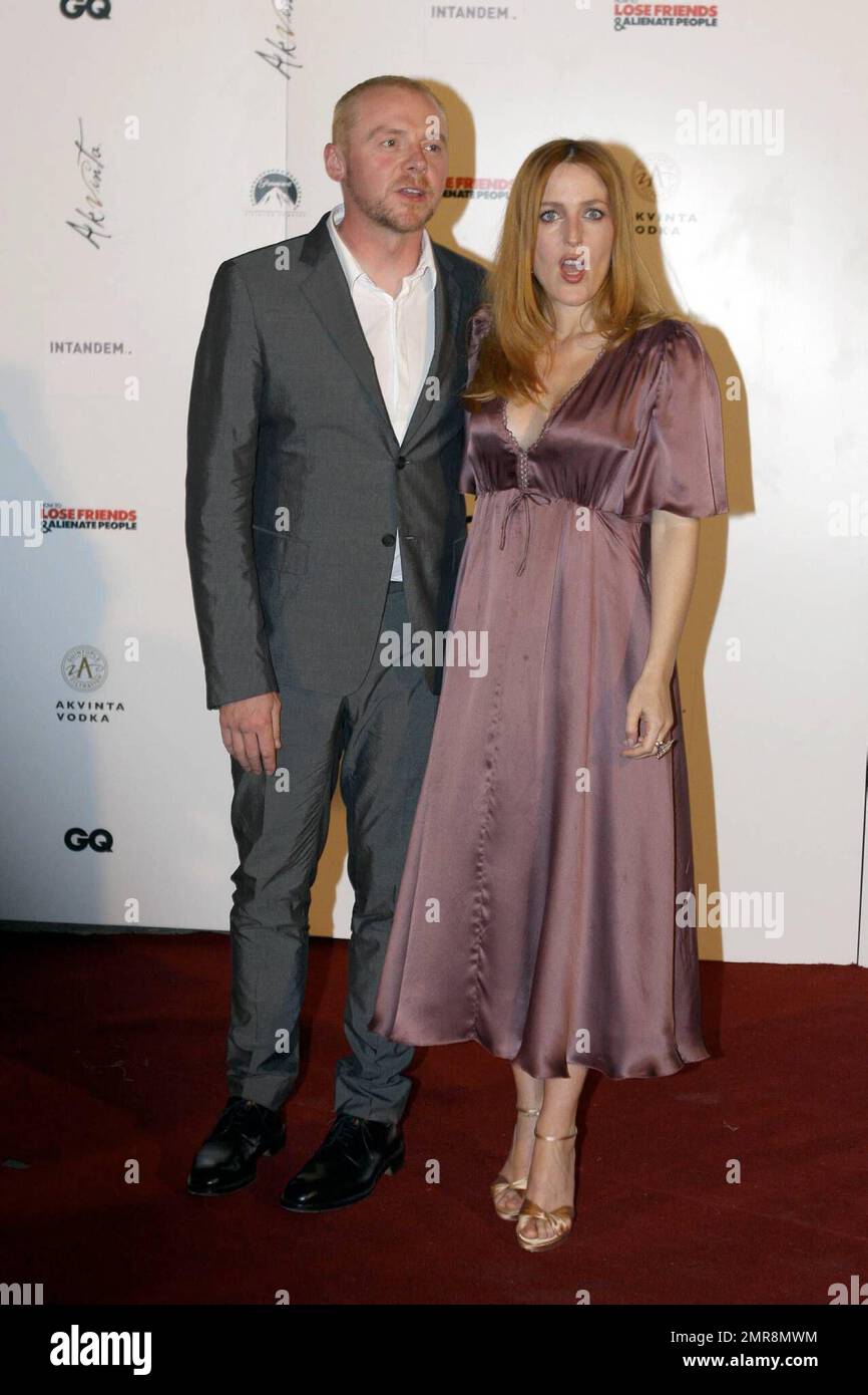 Gillian Anderson and Simon Pegg attend the premiere of "How To Lose ...