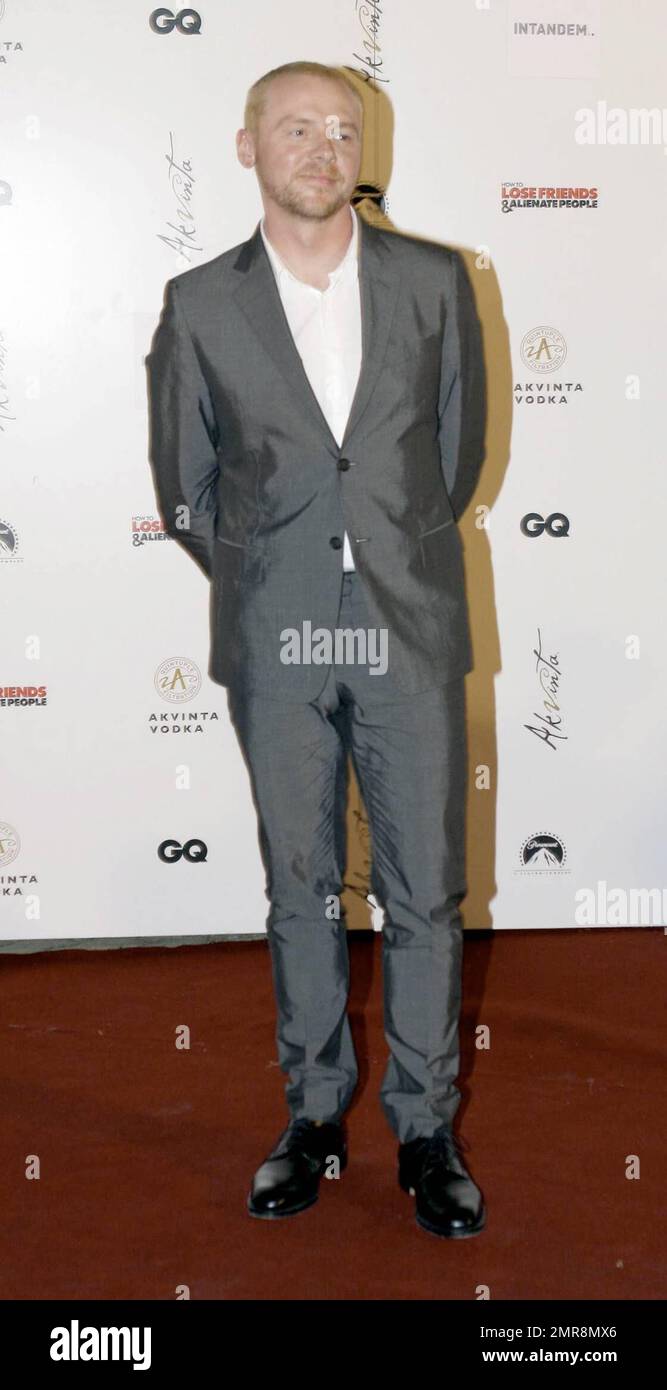 Gillian Anderson and Simon Pegg attend the premiere of "How To Lose ...