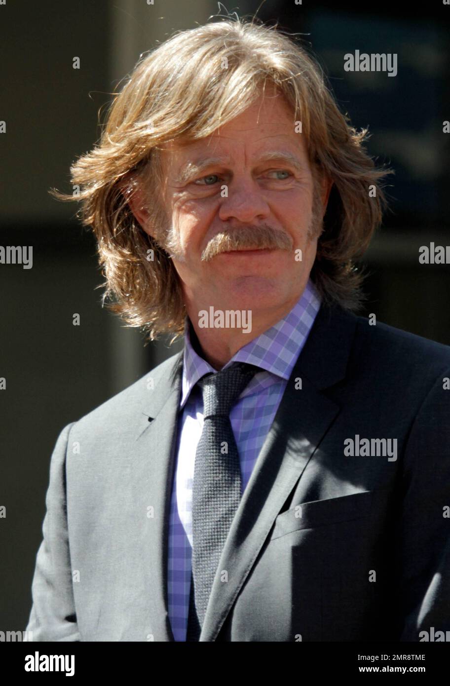 Actors William H. Macy and Felicity Huffman receive their side-by-side ...
