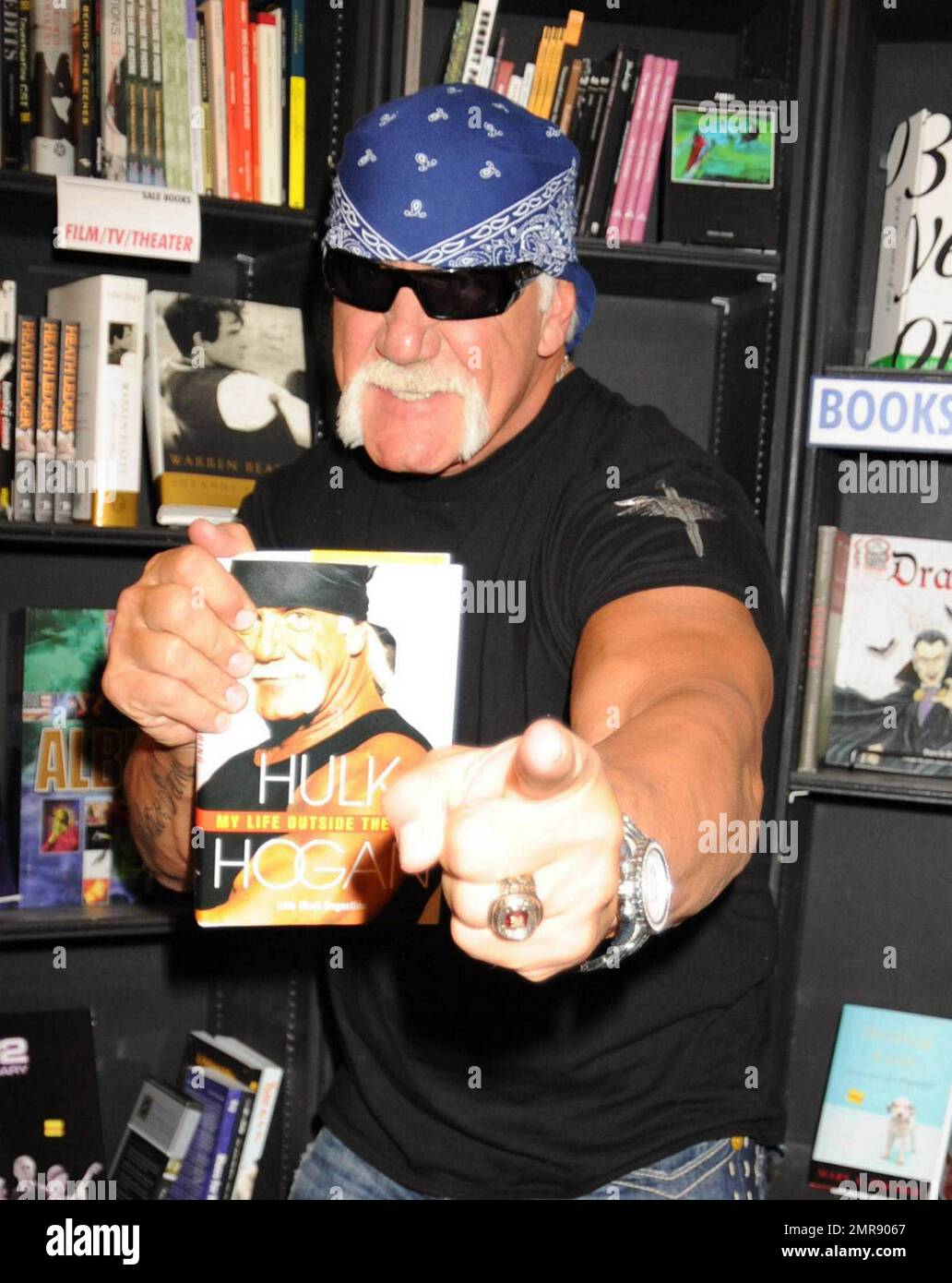 Hulk Hogan signs copies of his new book, "My Life Outside the Ring" at ...