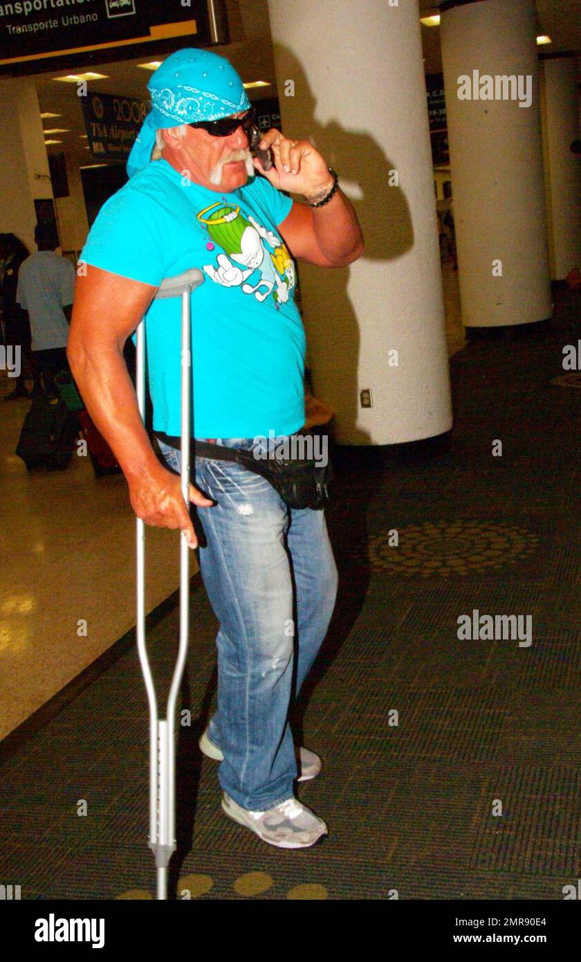 Exclusive!! Terry Bollea (aka Hulk Hogan) and girlfriend Jennifer ...