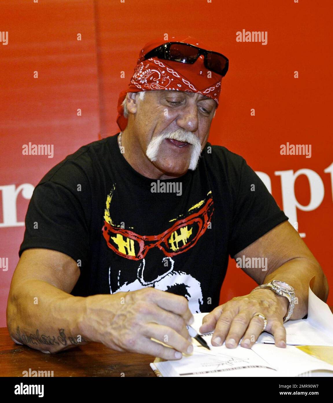 Hulk Hogan signs copies of his new book "Hulk Hogan: My Life Outside ...