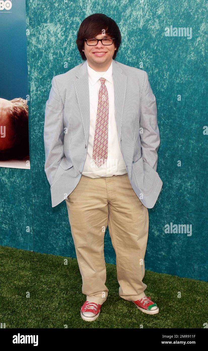 Actor Charlie Saxton arrives at HBO's "Hung" Season 2 Premiere at ...