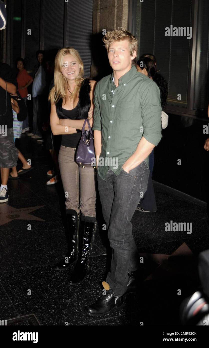 Hunter Parrish And Michelle Trachtenberg