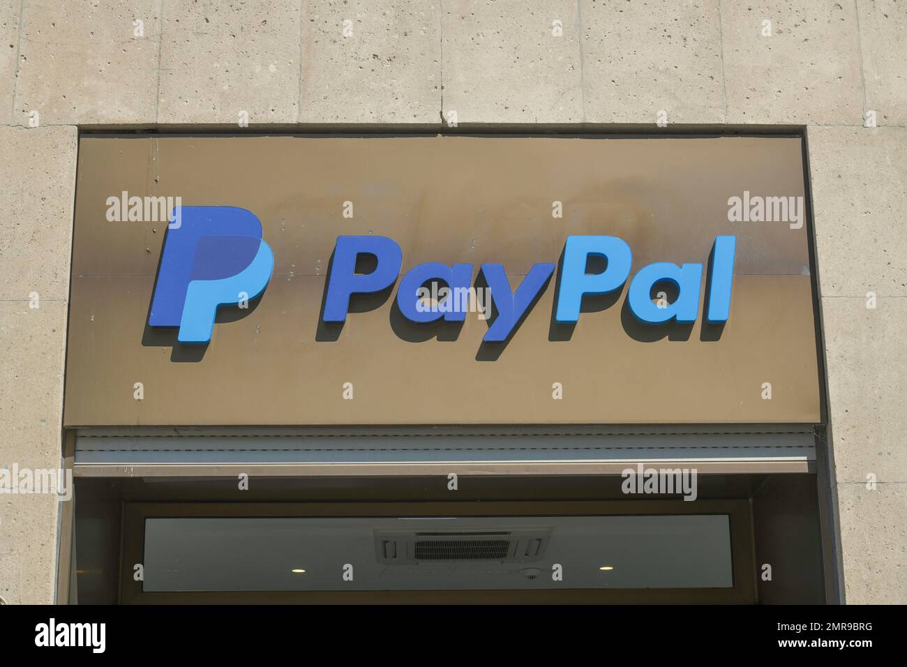 Paypal headquarter hi-res stock photography and images - Alamy