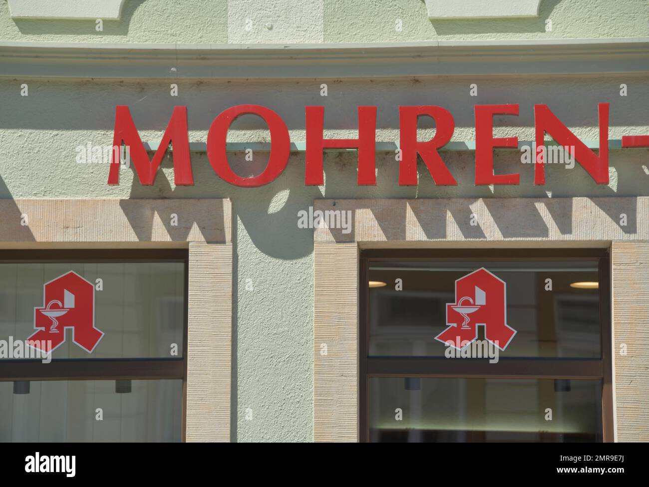 German high street pharmacy hi-res stock photography and images - Alamy