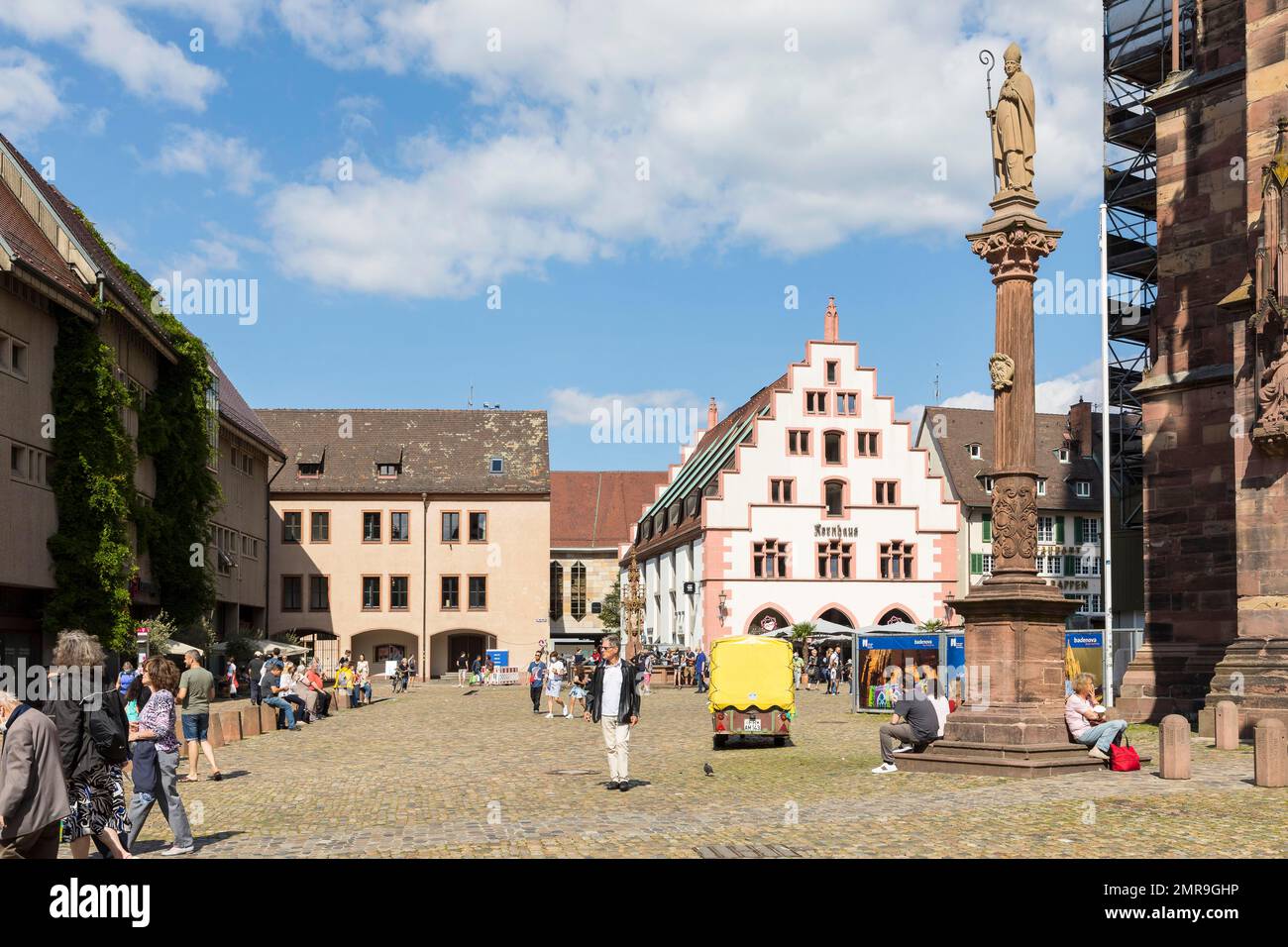 Freiburg münsterplatz hi-res stock photography and images - Alamy