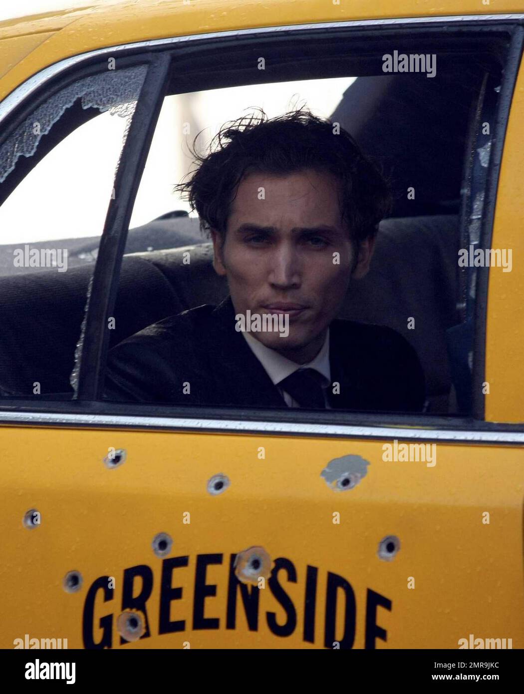 EXCLUSIVE!! Actors film scenes on the set of "Oliver's Arrow" (aka ...