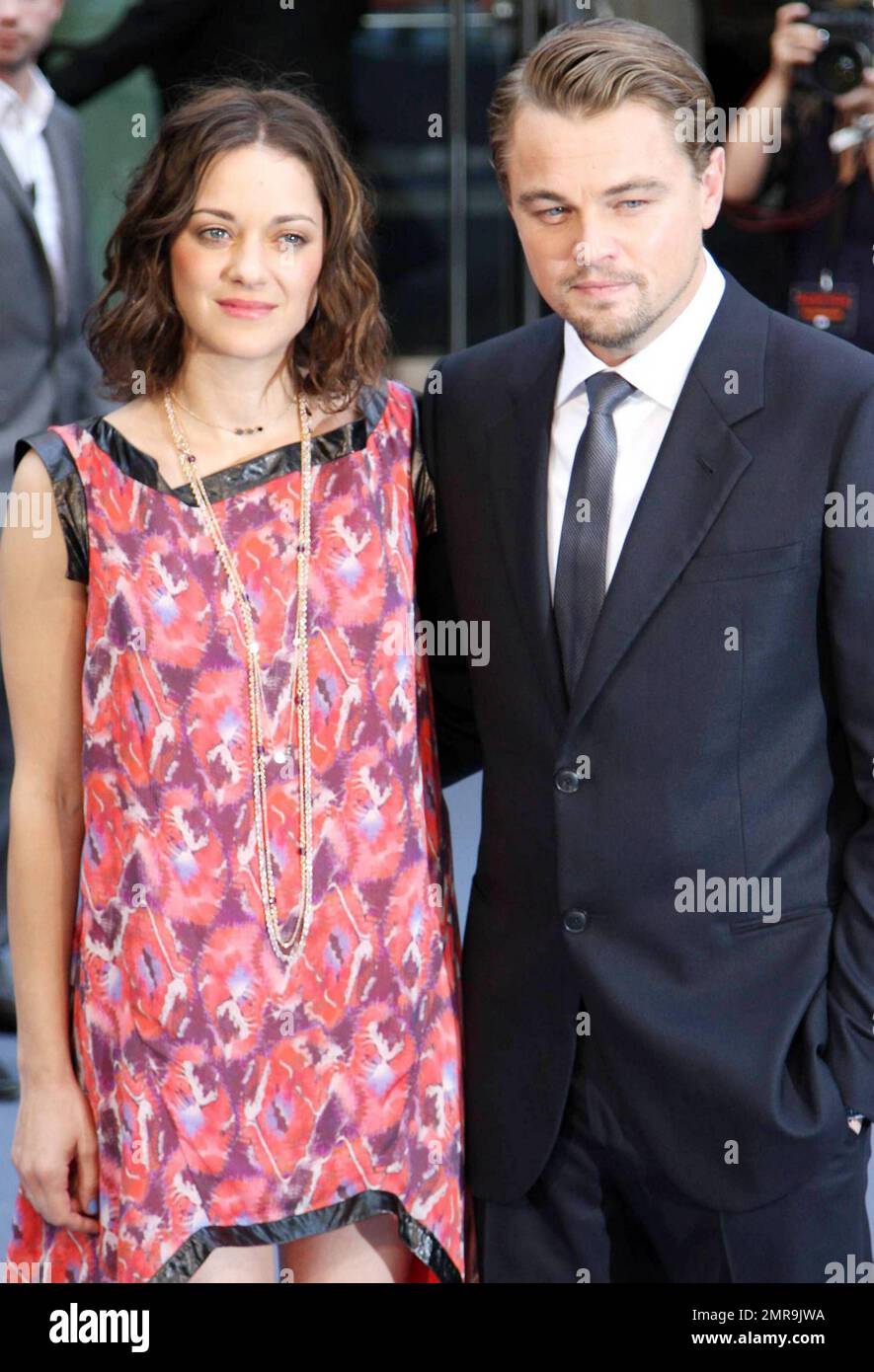 Leonardo DiCaprio accompanies beautiful Marion Cotillard on the red ...