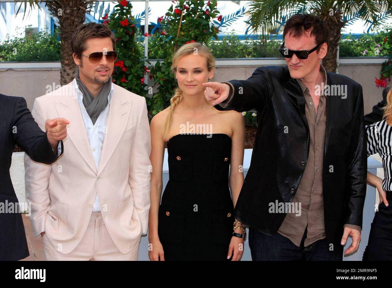Brad Pitt, Diane Kruger and Quentin Tarantino attend the photocall for "Inglorious Basterds" at ...