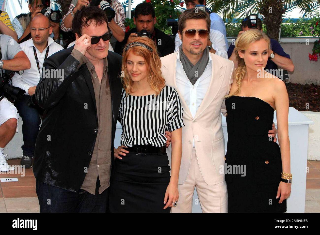 Melanie laurent brad pitt diane hi-res stock photography and images - Alamy