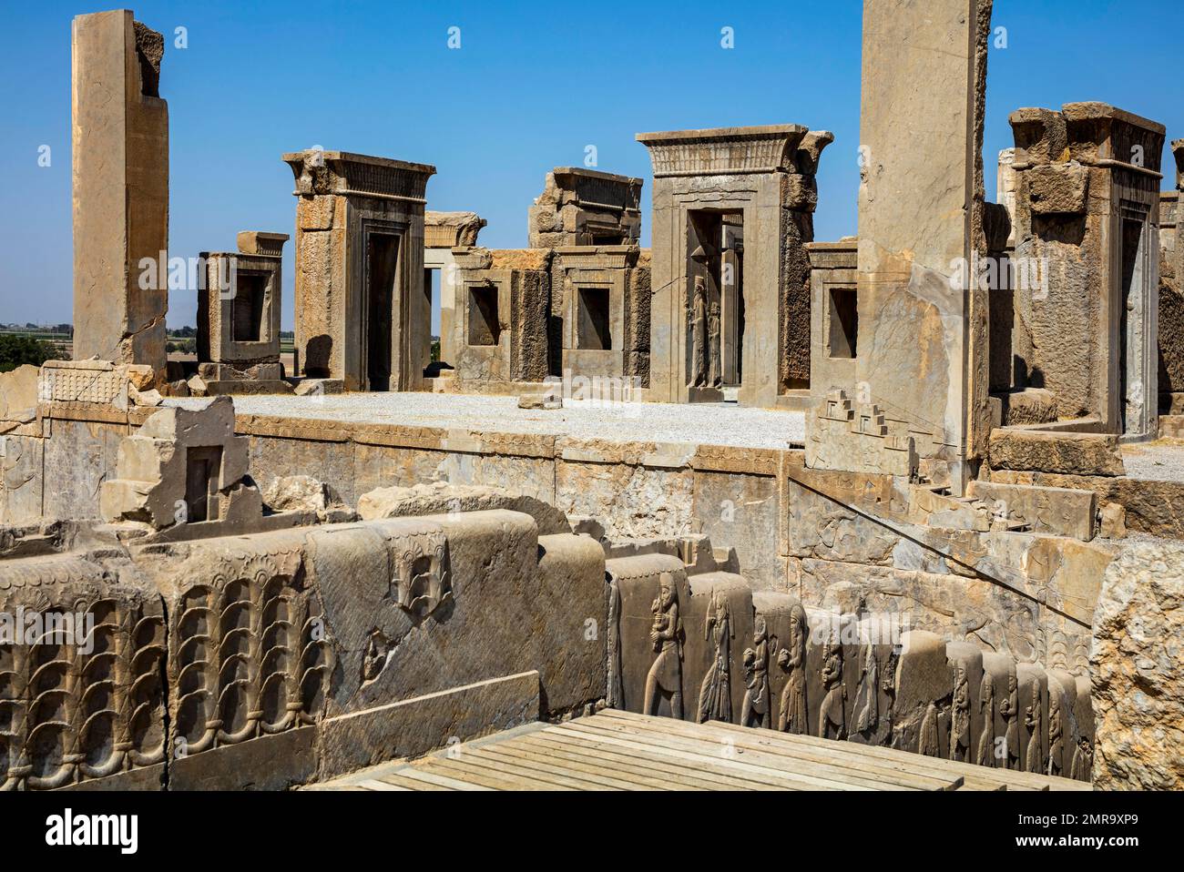 Palace of Darius, Persepolis, Persepolis, Iran, Asia Stock Photo - Alamy