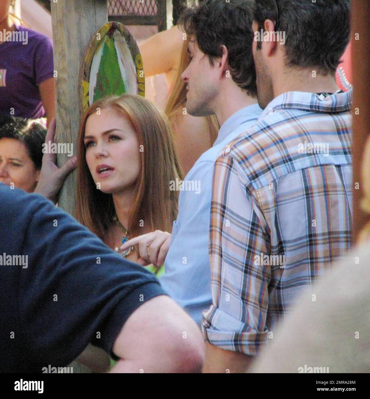 Isla fisher on film set hi-res stock photography and images - Alamy