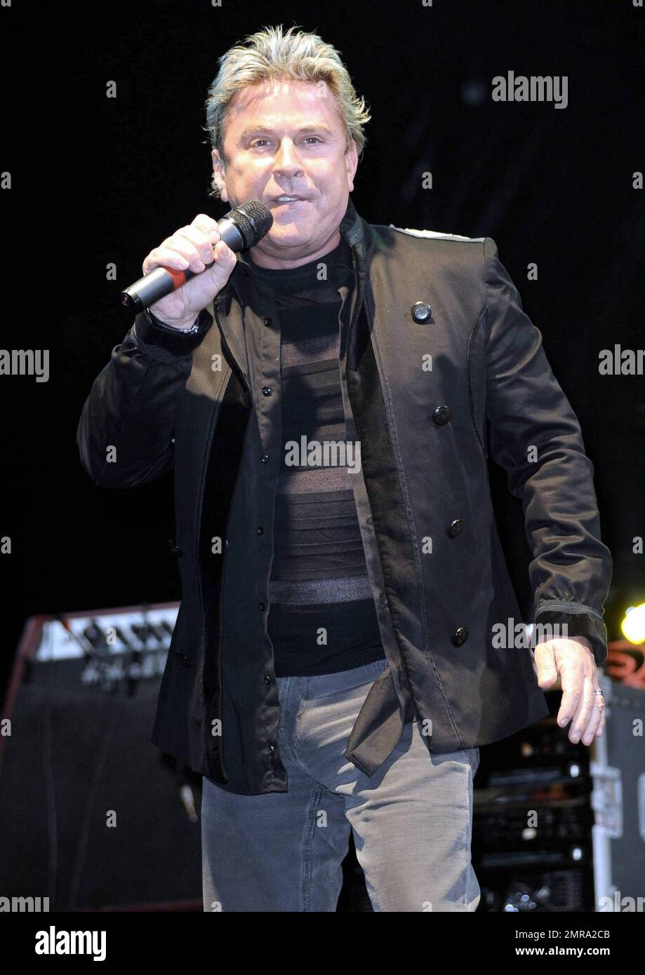 David Van Day and his new wife perform live at the Isle of Wright ...