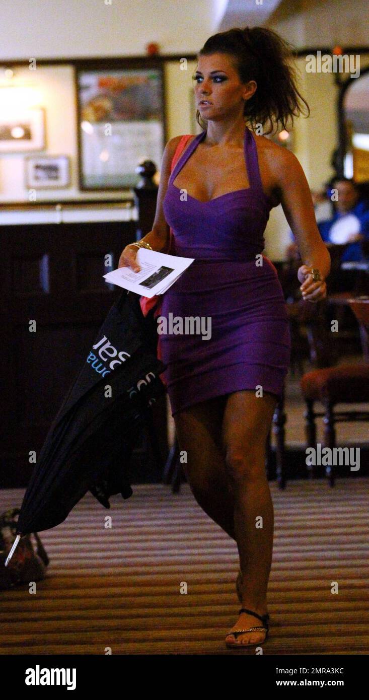 Imogen Thomas, Stacy Solomon and Brian Dowling dodge raindrops as they ...