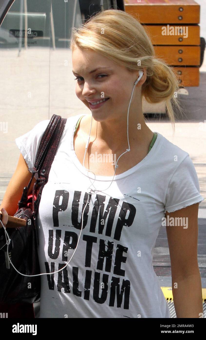 EXCLUSIVE!! Wearing a top that reads "Pump Up the Valium," actress ...