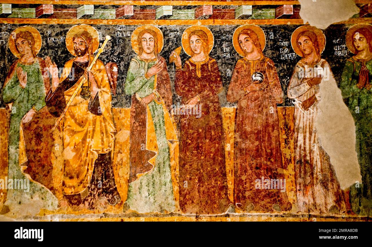 Frescoes of the 14th and 15th century hi-res stock photography and ...