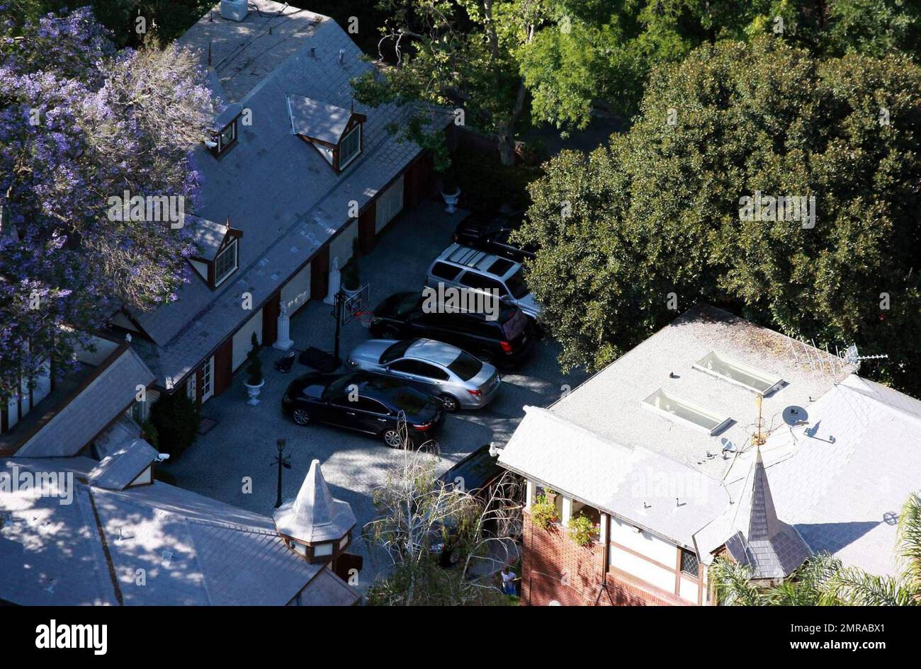 Michael Jackson Family Home Encino at Lisa Rubino blog