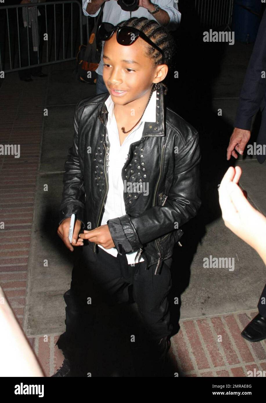 Jaden Smith signs autographs at the Kids Choice Awards in Los Angeles ...