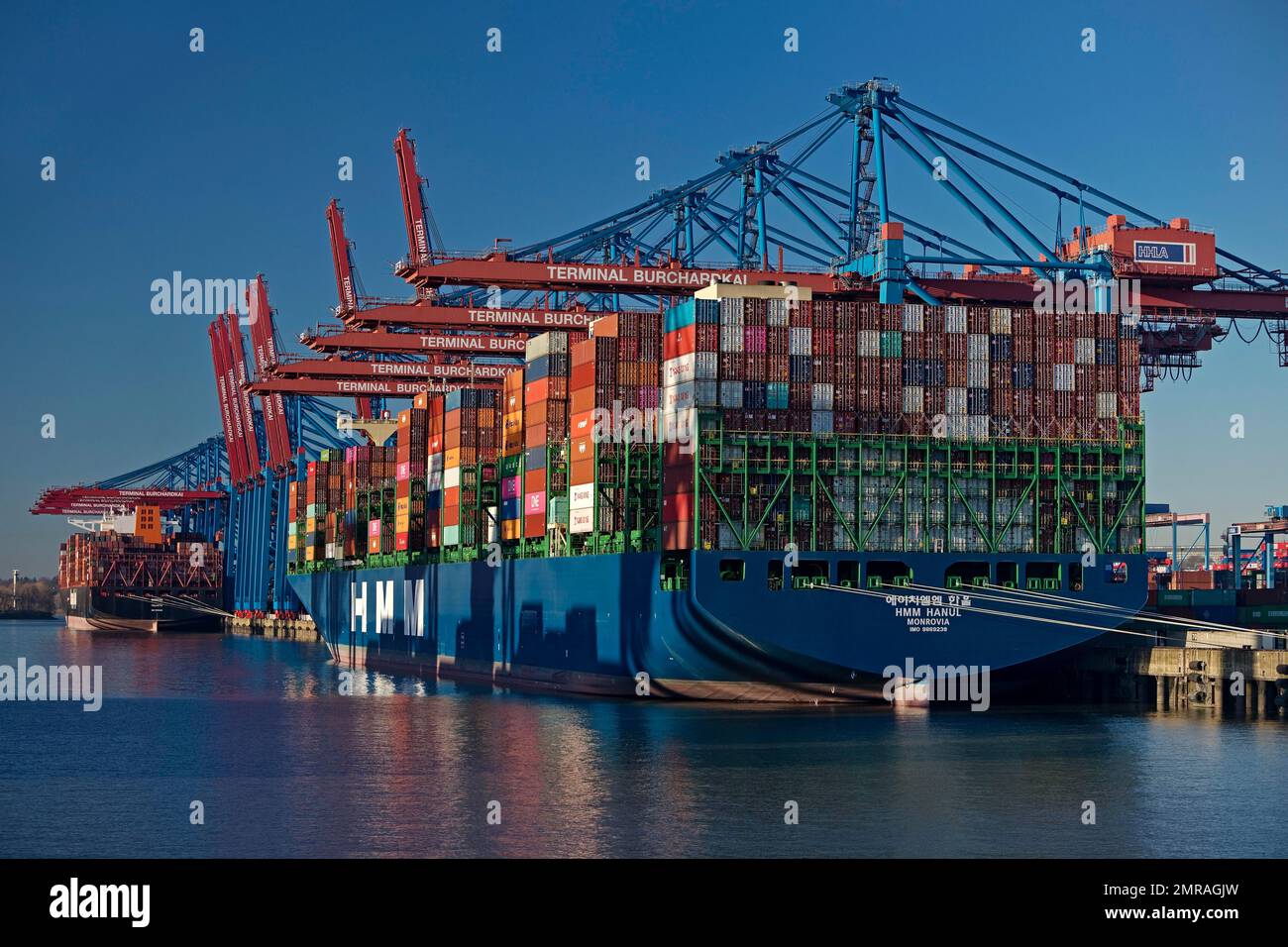 Container terminal Burchardkai with full container ship, Port of ...