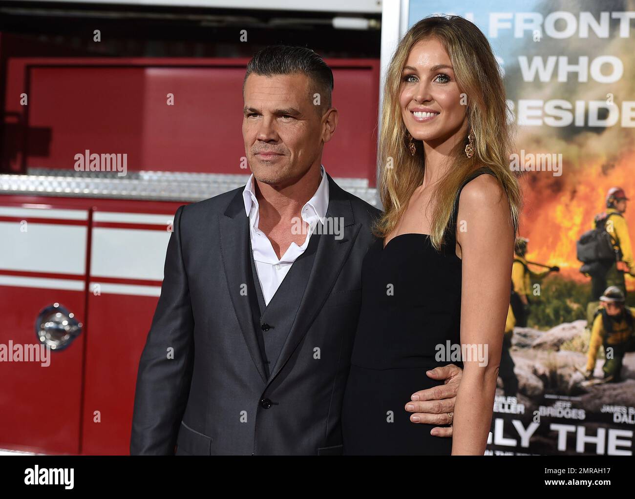 Josh Brolin, left, and his wife Kathryn Boyd arrive at the Los Angeles ...