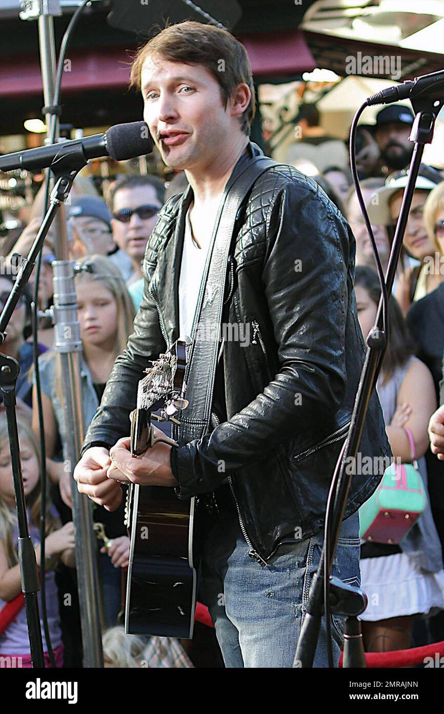 UK singer-songwriter James Blunt performs live in concert at The Grove ...