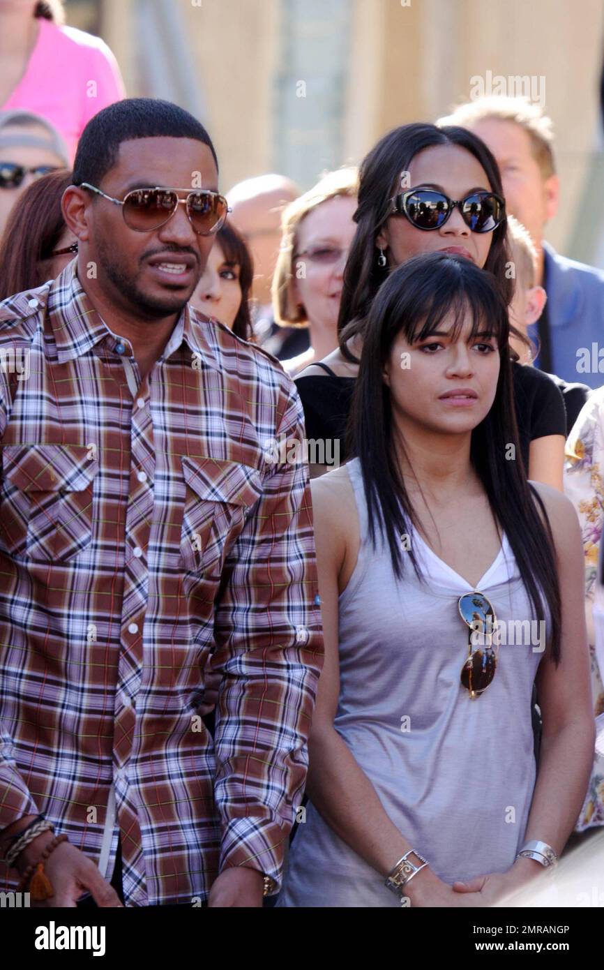 Laz Alonso and Michelle Rodriguez at James Cameron's Hollywood Walk of ...