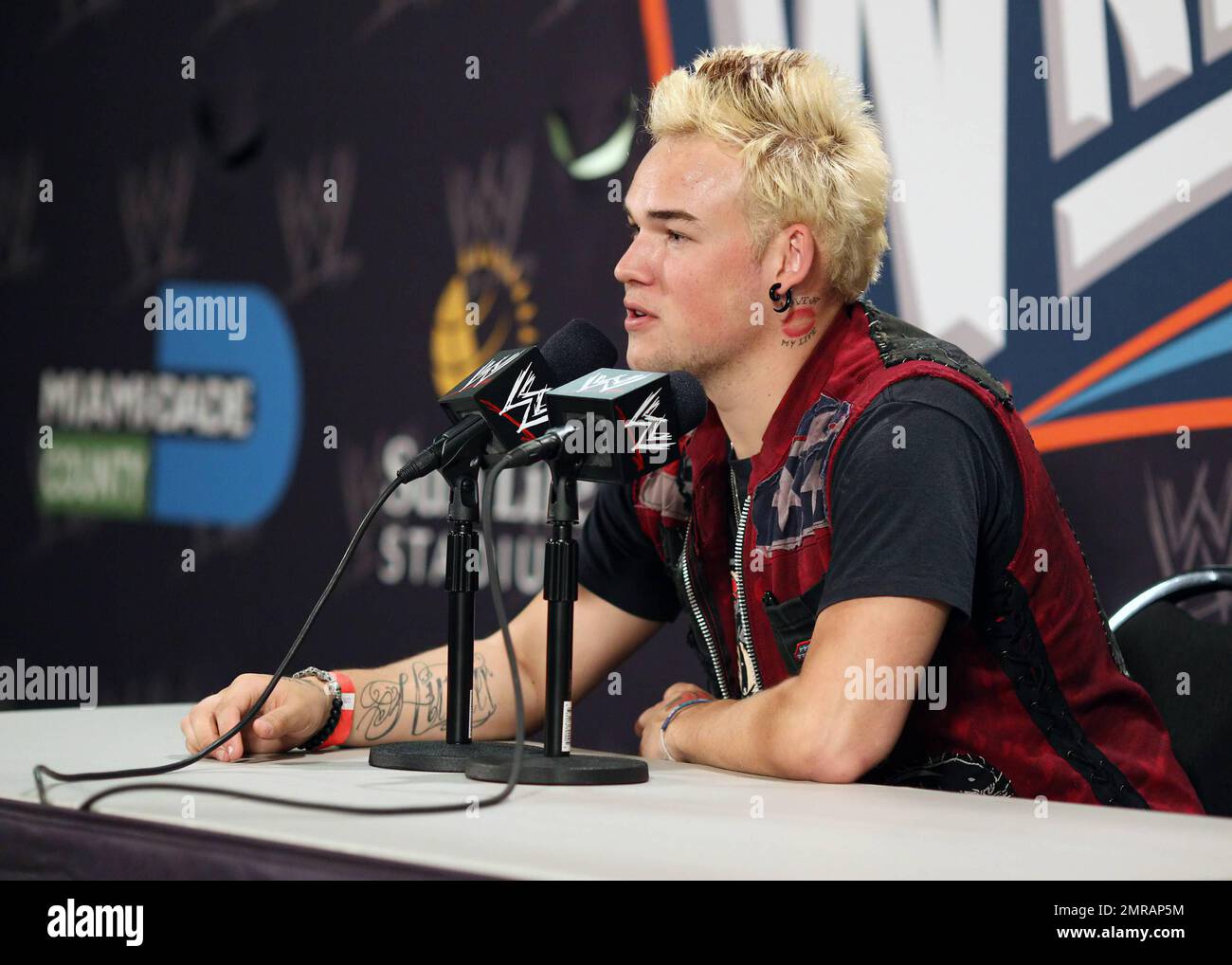 Singer James Durbin at the WWE WrestleMania 28 press conference held at ...
