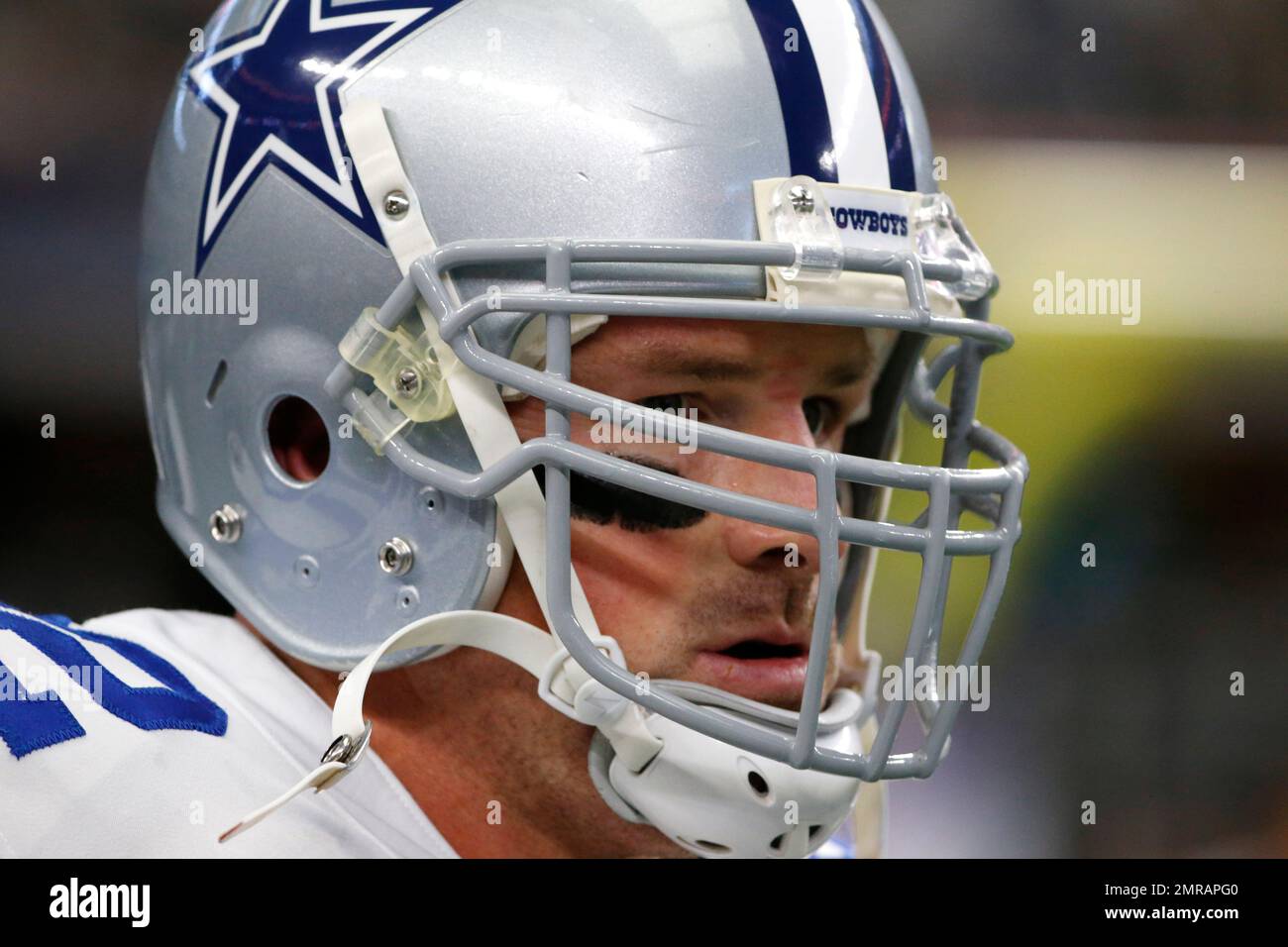 Dallas Cowboys' Jason Witten stands on the field during warm ups before ...