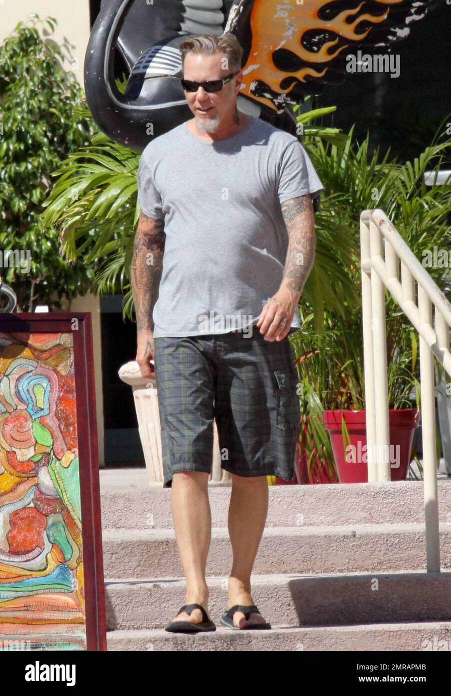 EXCLUSIVE!! Singer, guitarist and co-founder of the legendary heavy ...