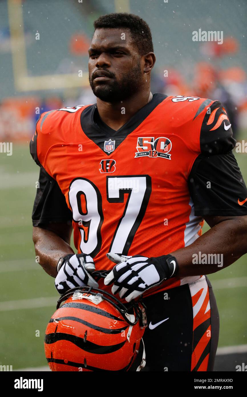 Cincinnati Bengals defensive tackle Geno Atkins walks the field during ...