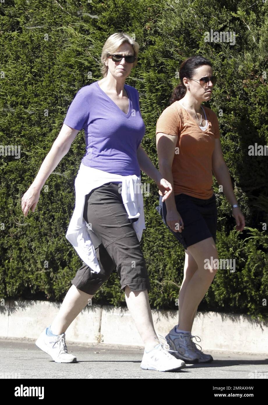 "Glee" star Jane Lynch takes a morning hike with her wife Lara Embry ...