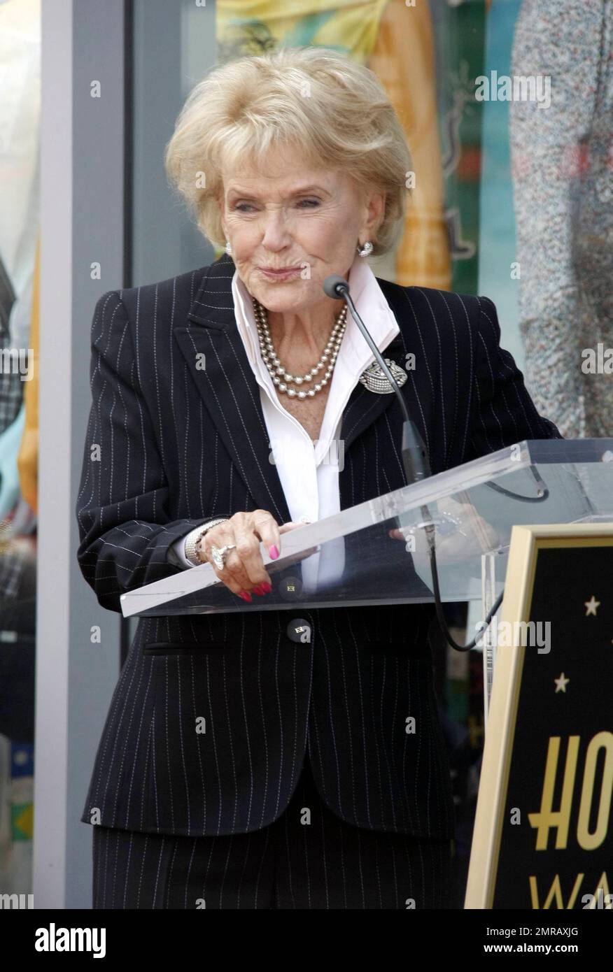 Singer Jane Morgan is joined by family, friends and fans that included ...