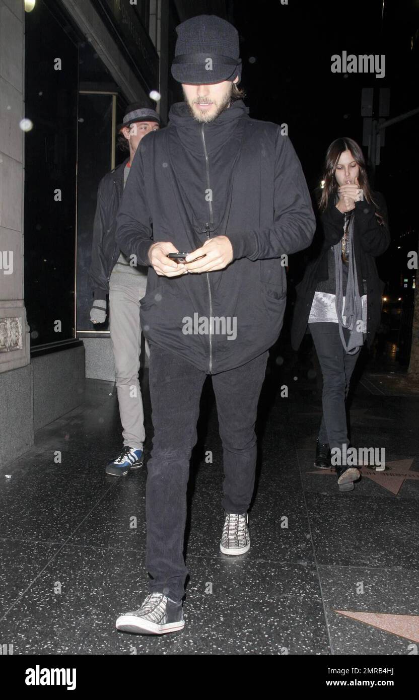 "Chapter 27" star Jared Leto strolls down Hollywood Blvd after leaving ...