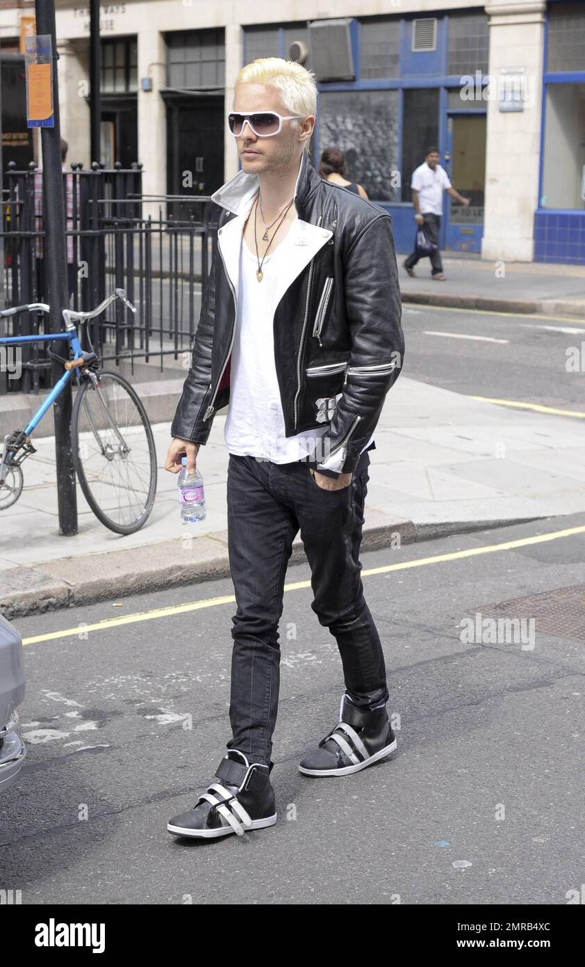 High top sneaker shirt hi-res stock photography and images - Alamy