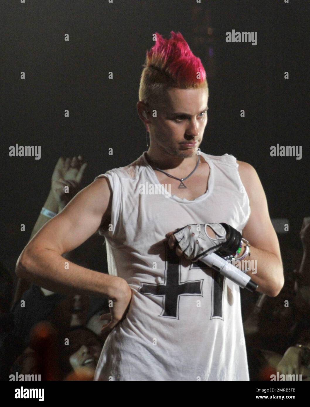 Jared Leto Pink Mohawk Closer To The Edge