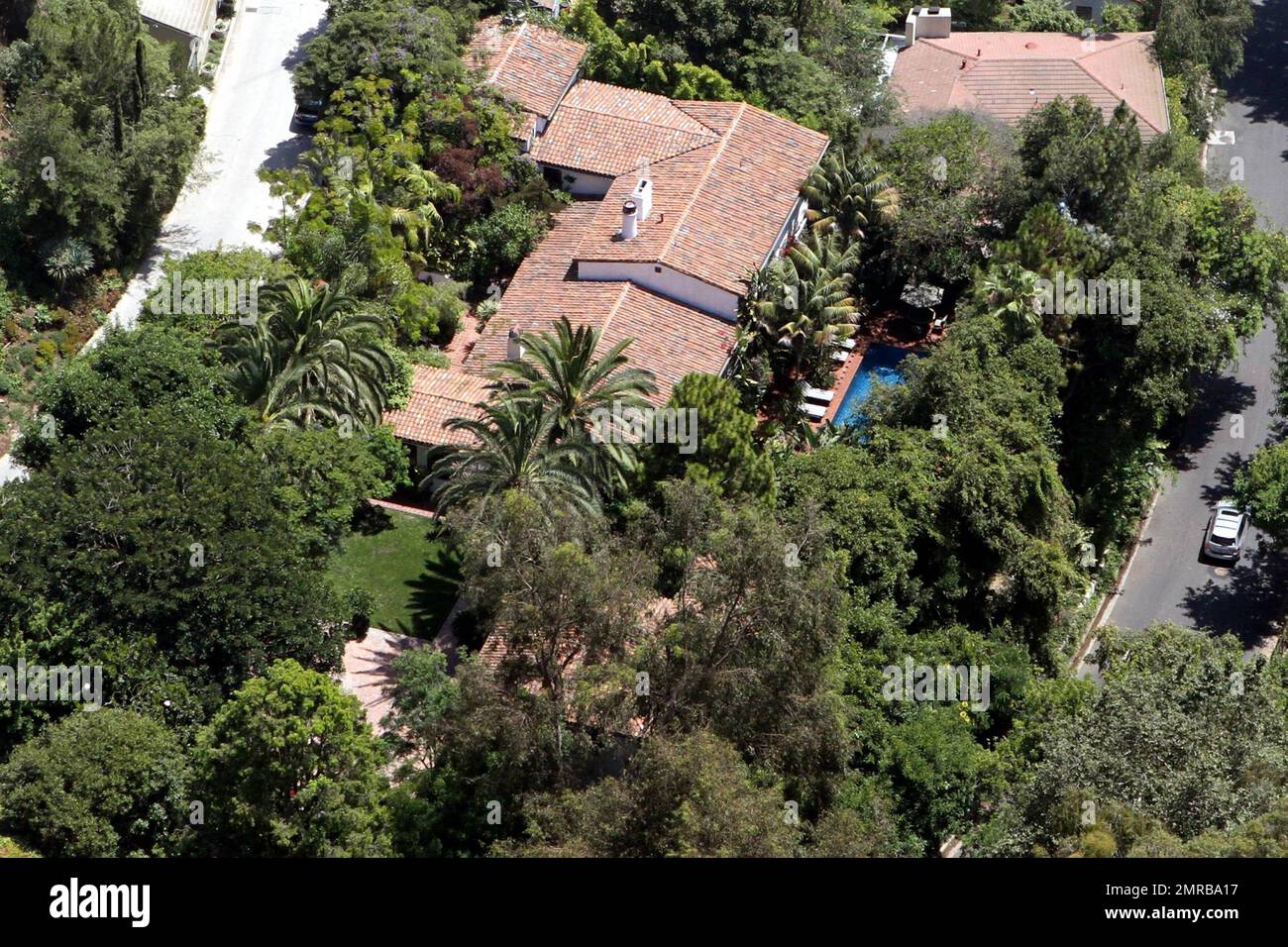 EXCLUSIVE!! Aerial views of the home Jason Statham has reportedly ...
