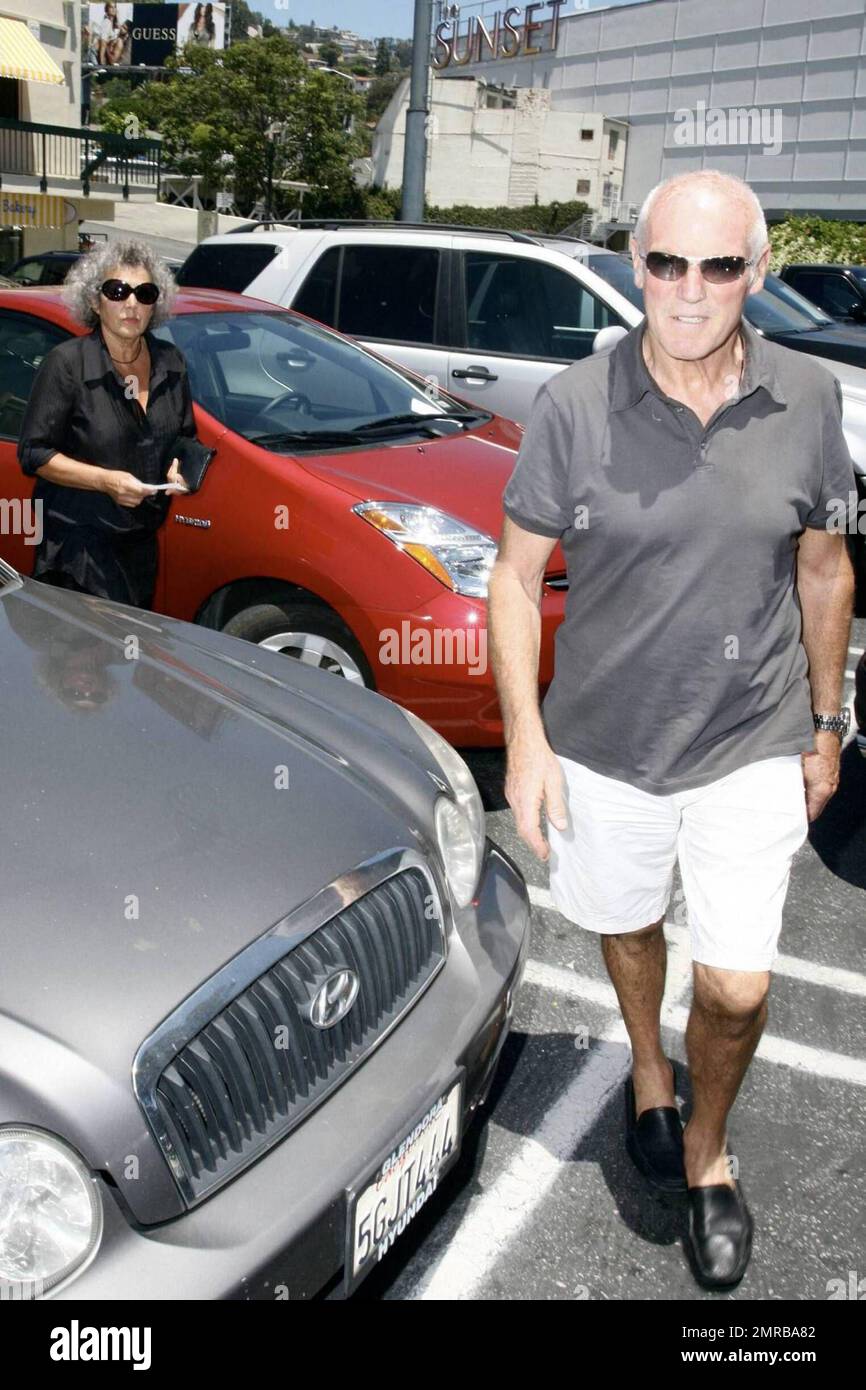 EXCLUSIVE!! Jason Statham spends an afternoon with his parents, having ...