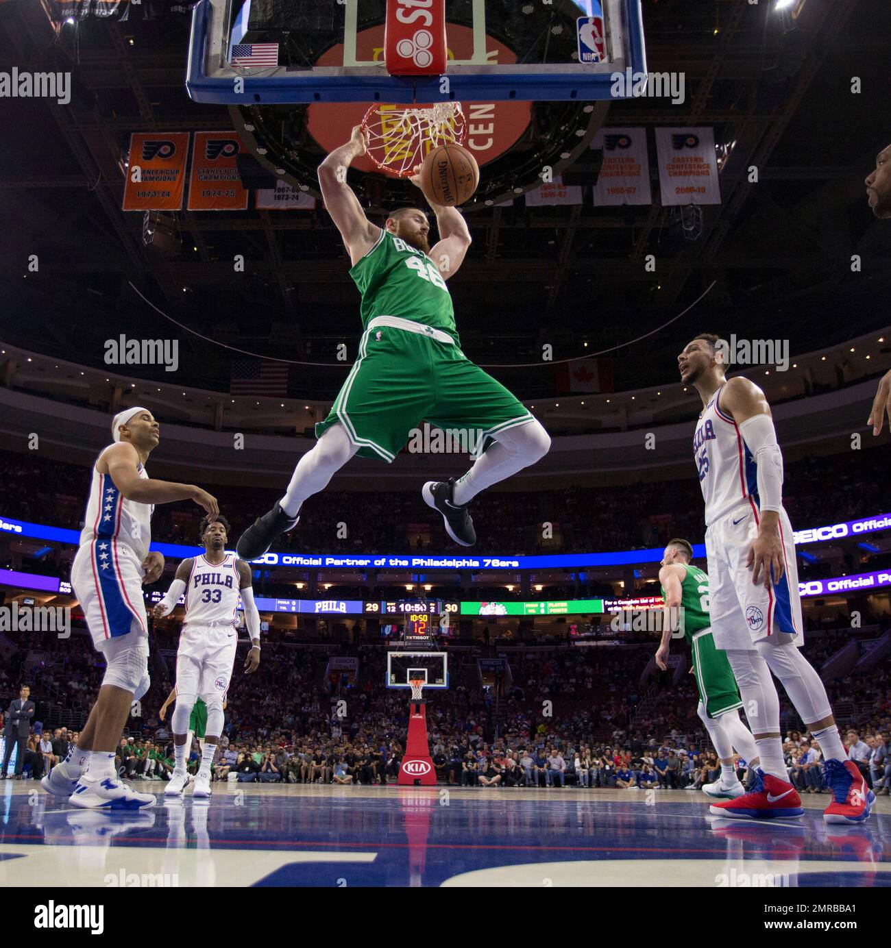 Jerryd Bayless Celtics Dunk