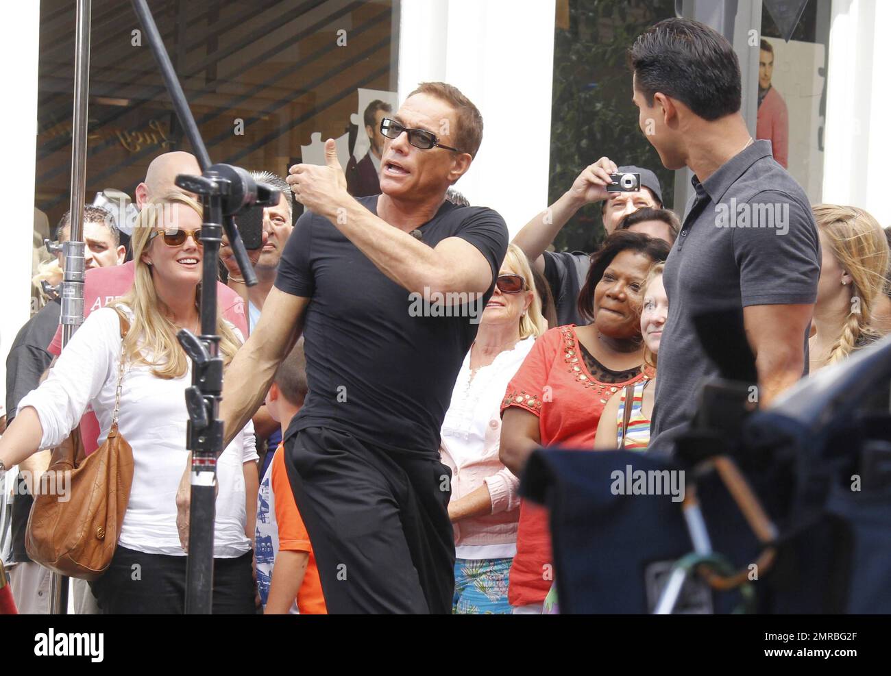 "The Expendables 2" star Jean-Cleaude Van Damme makes an appearance at ...