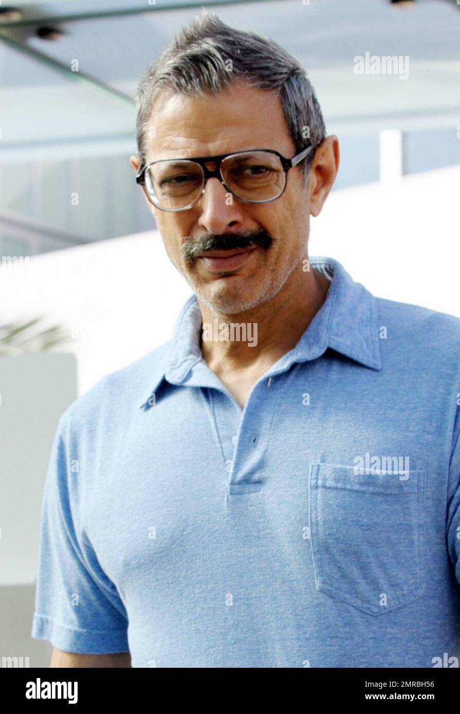 EXCLUSIVE!! Actor Jeff Goldblum looks slim and trim in a tight-fitting ...