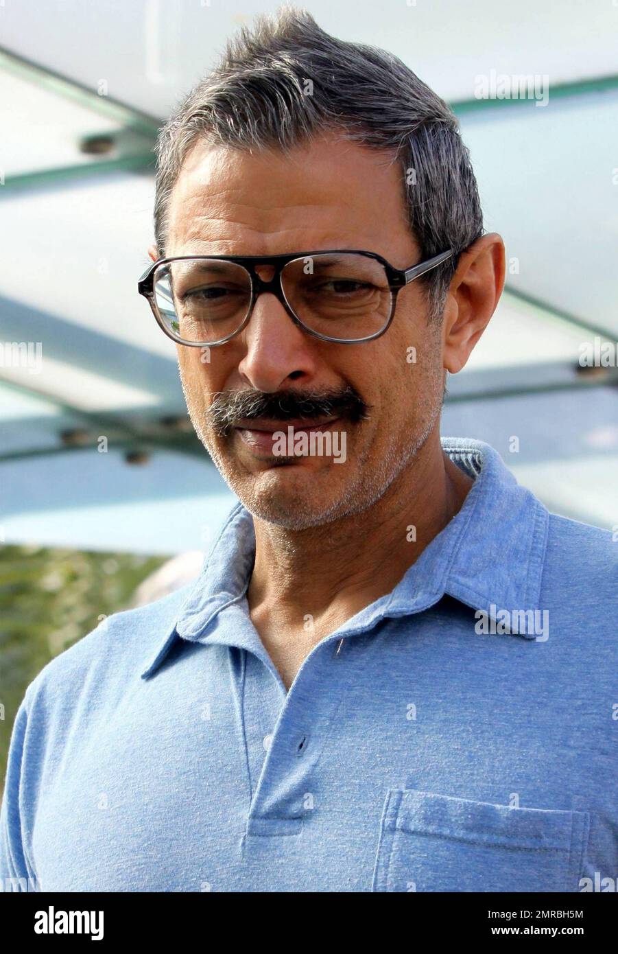 EXCLUSIVE!! Actor Jeff Goldblum looks slim and trim in a tight-fitting ...