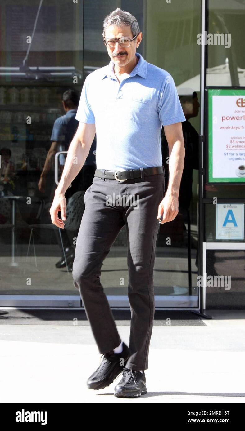 EXCLUSIVE!! Actor Jeff Goldblum looks slim and trim in a tight-fitting ...
