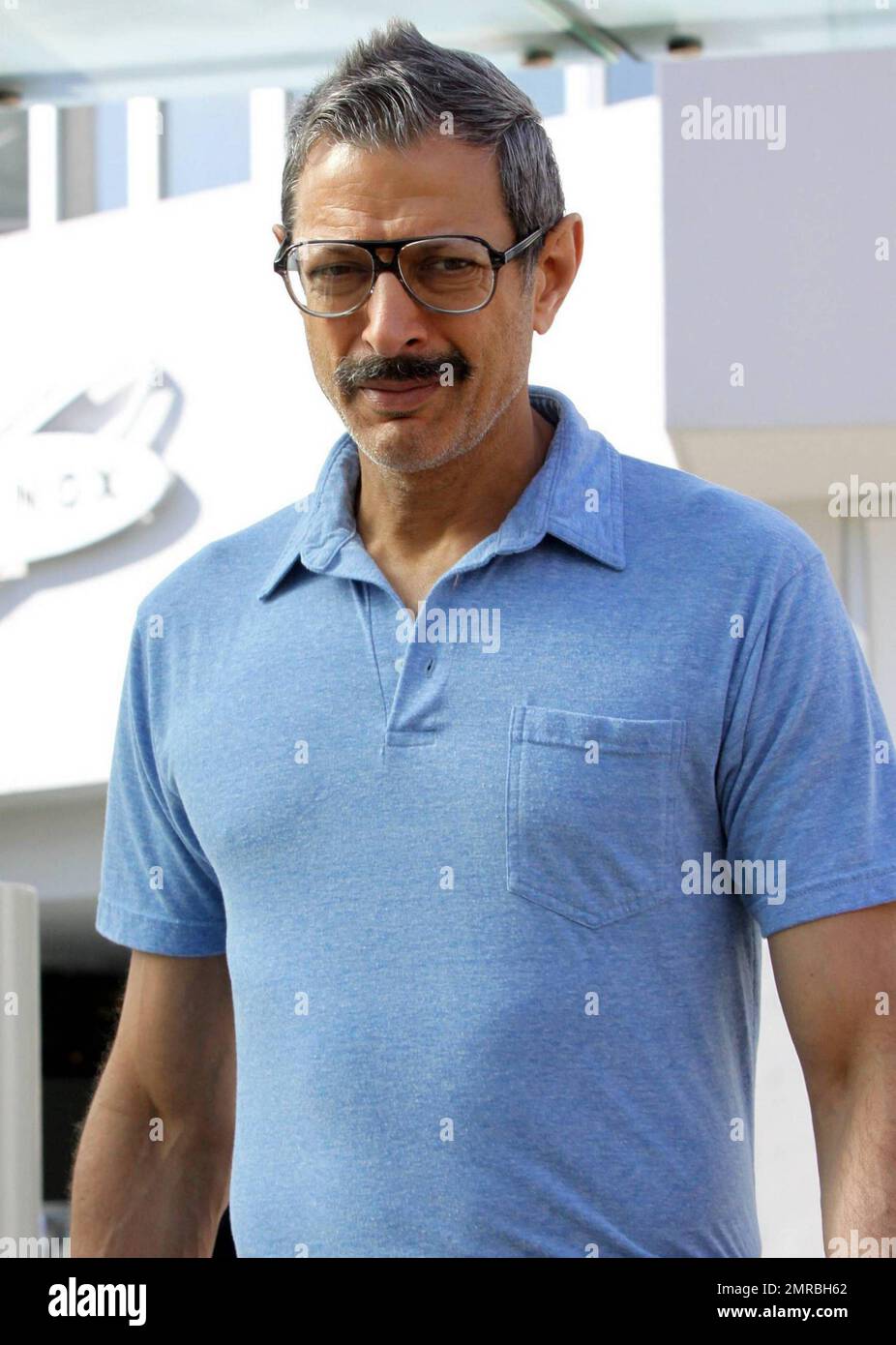 EXCLUSIVE!! Actor Jeff Goldblum looks slim and trim in a tight-fitting ...